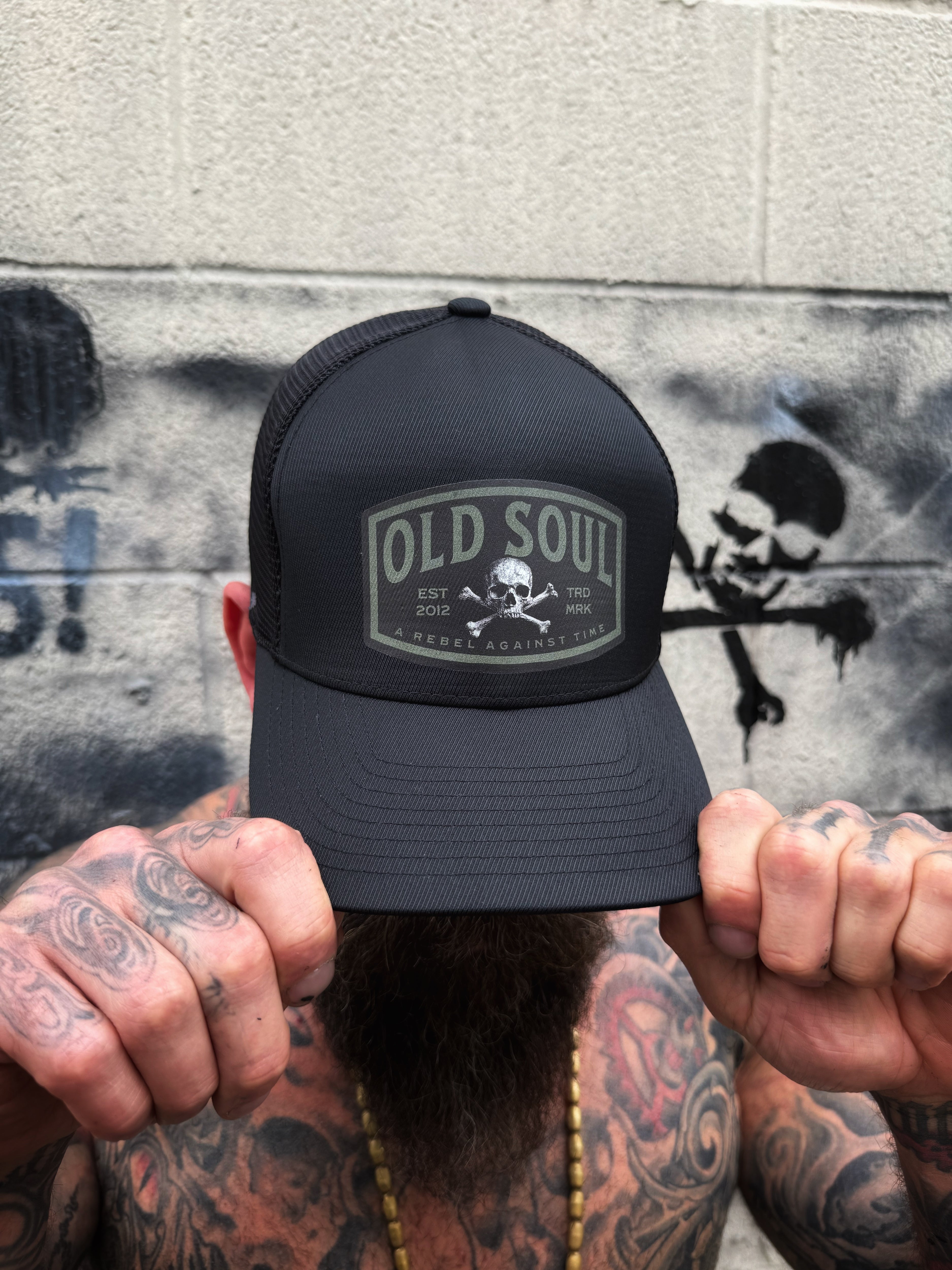 OLD SOUL SKULL FLEXFIT HAT – The Drive Clothing